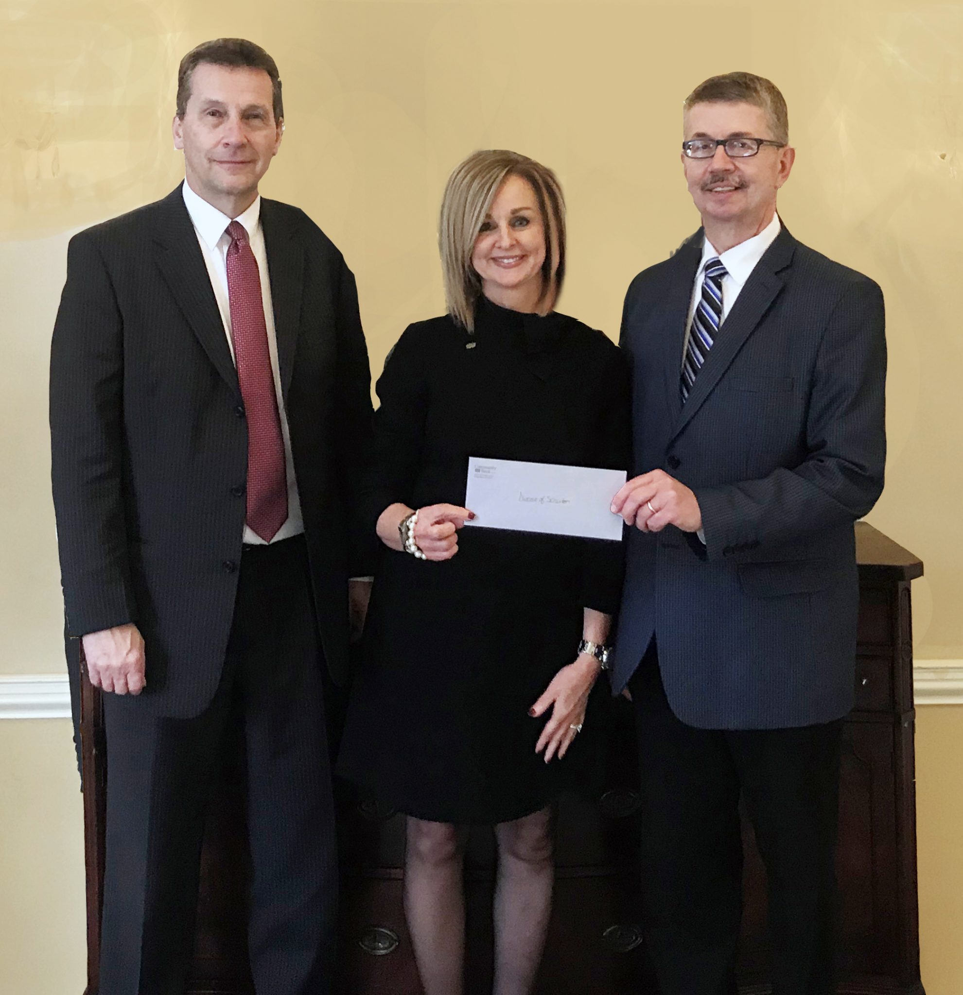 Community Bank Contributes to Diocese of Scranton Scholarship ...