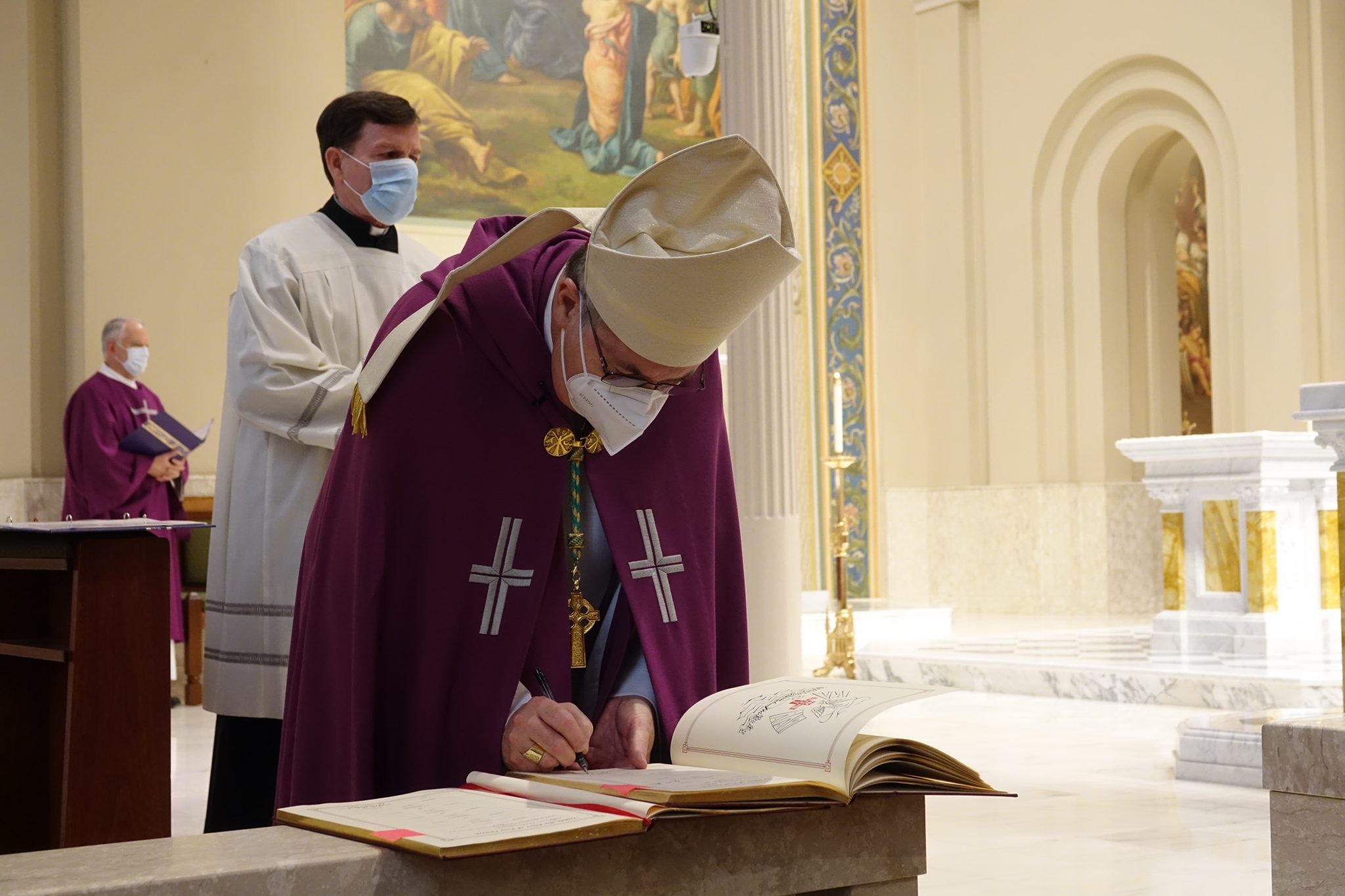 Rite of Election brings dozens closer to full entry into Catholic ...