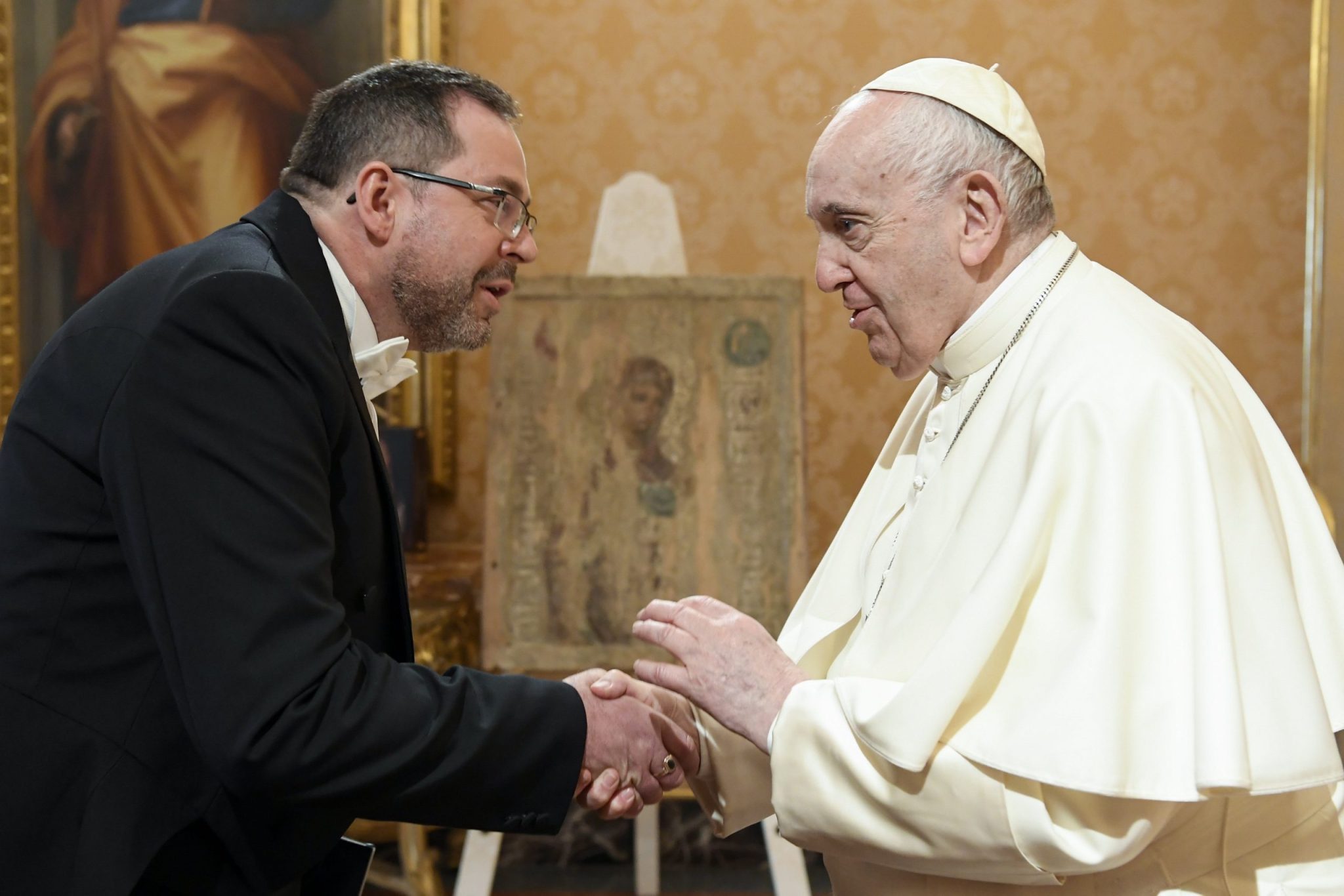 Pope officially welcomes Ukraine’s ambassador to the Holy See – Diocese ...