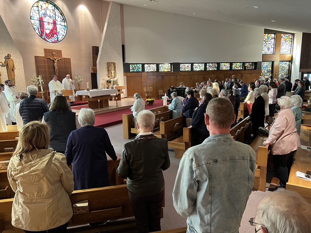 Closing Mass celebrated for Saint Cecilia Church in Exeter – Diocese of ...