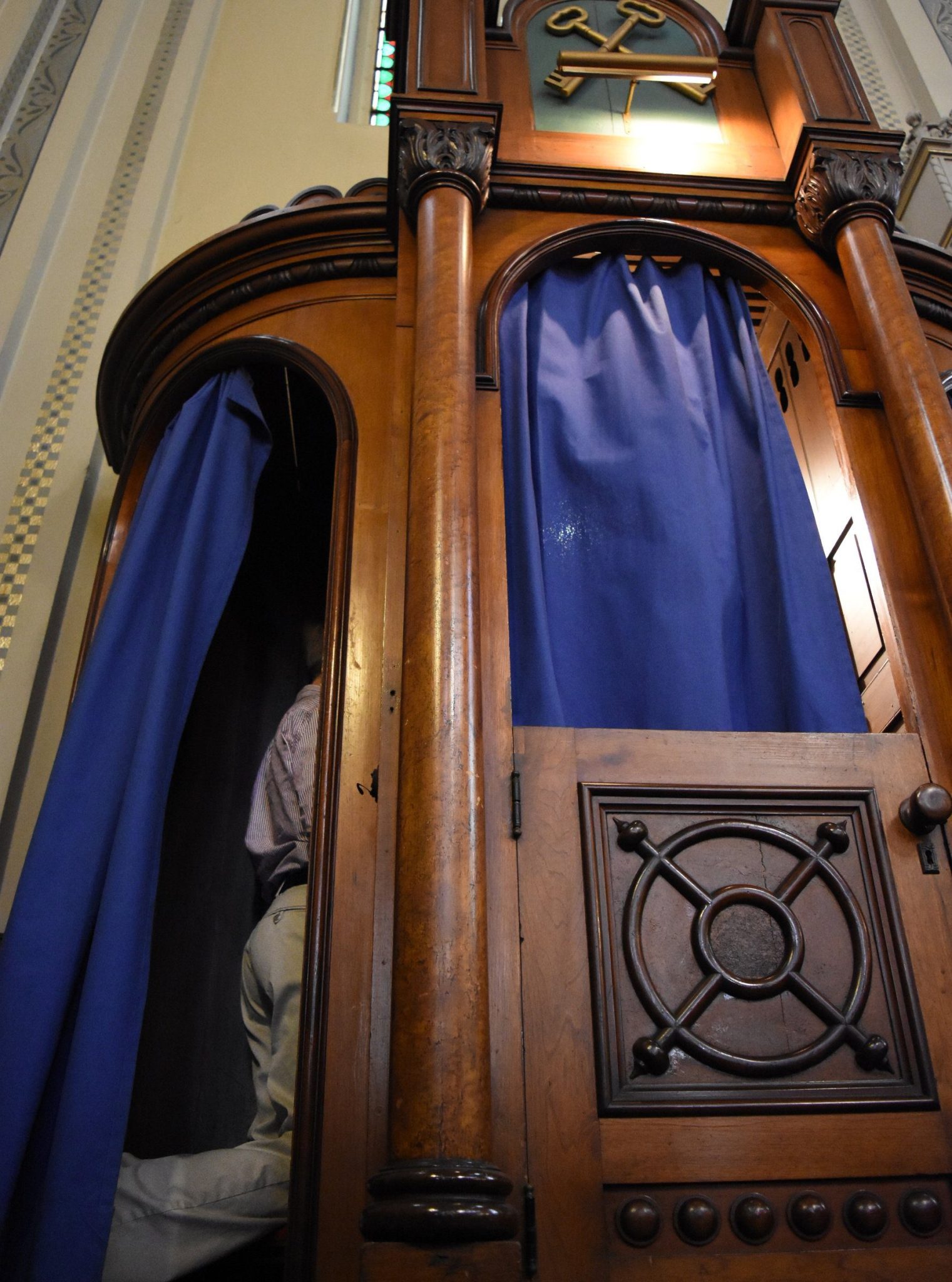 ‘Forgive me, father’: Vatican seminar looks at why people avoid ...