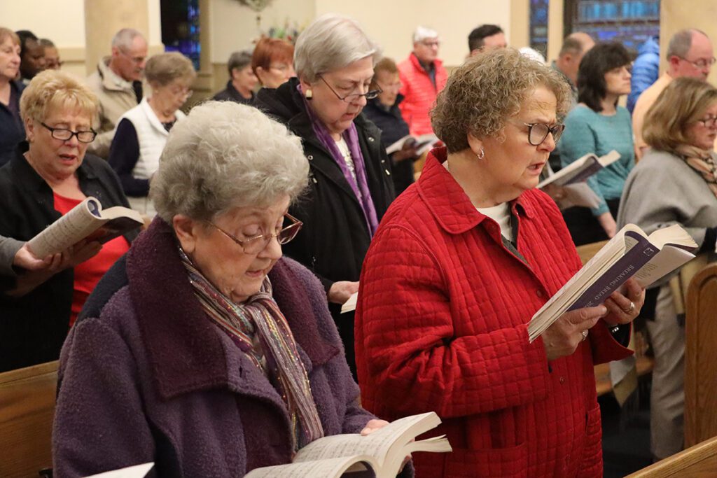 Faithful discover anew the life-giving strength of the Eucharist at ...