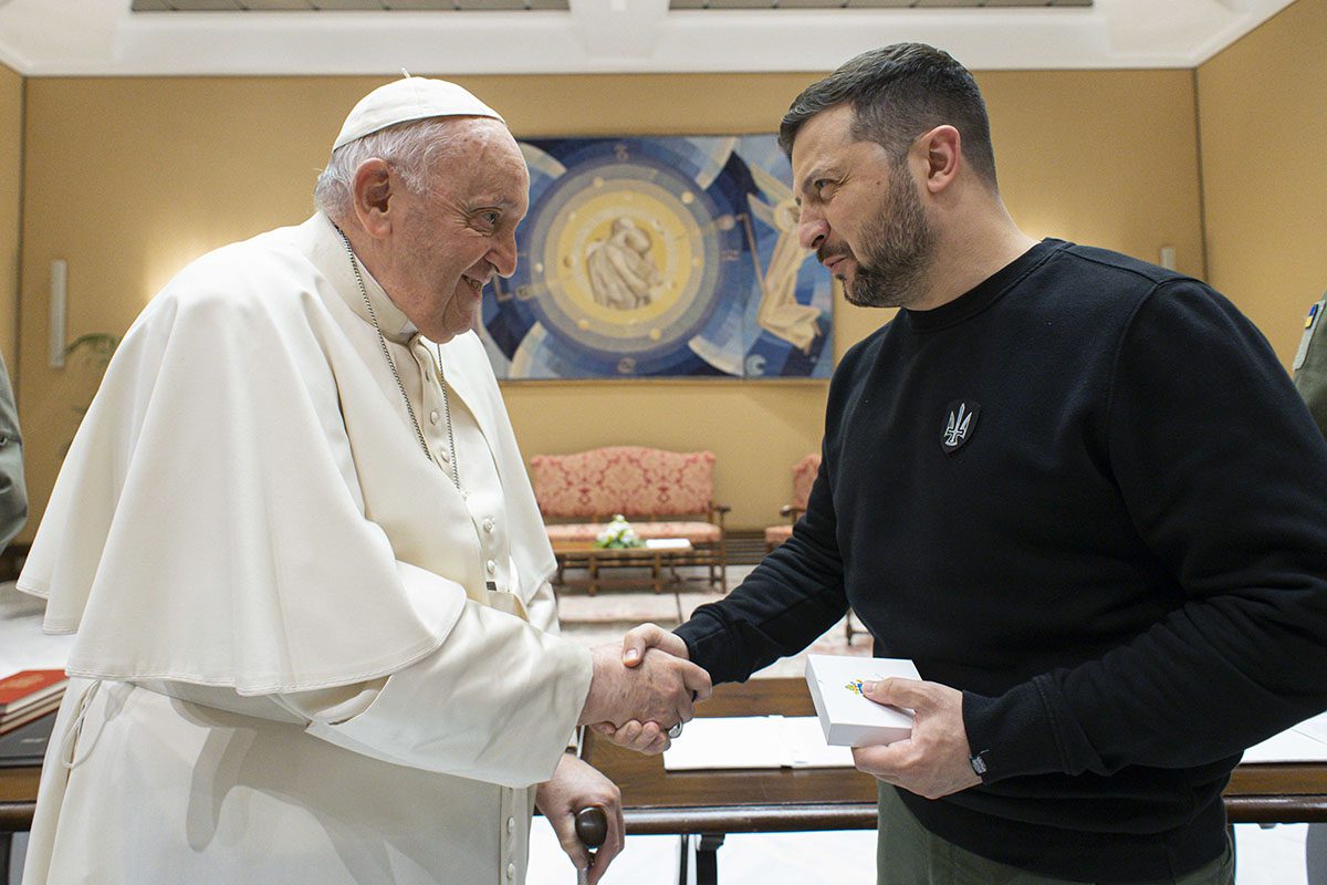 Pope, Ukrainian leader talk about humanitarian situation provoked by ...