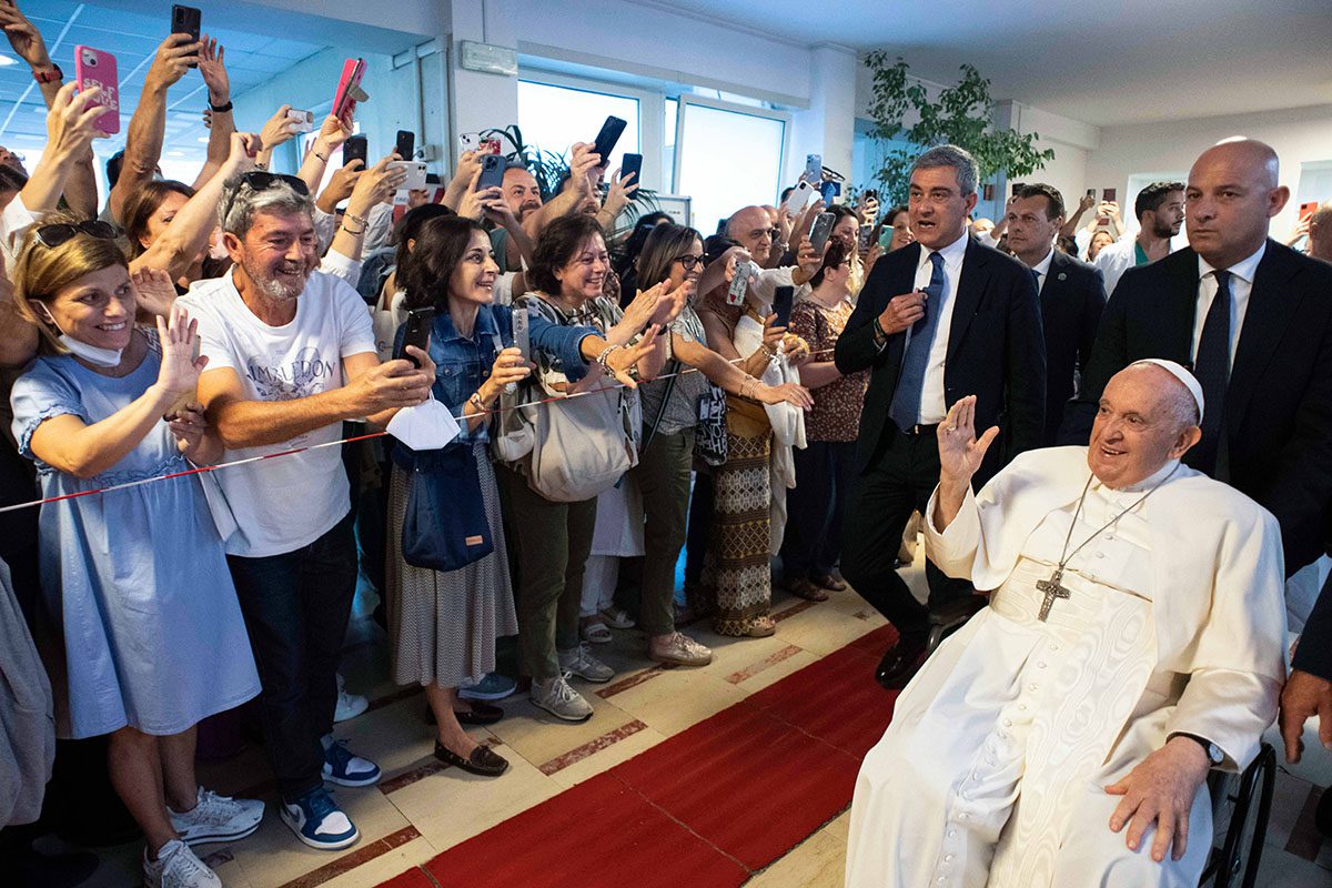 Pope returns to Vatican, ‘is better than before,’ chief surgeon says ...
