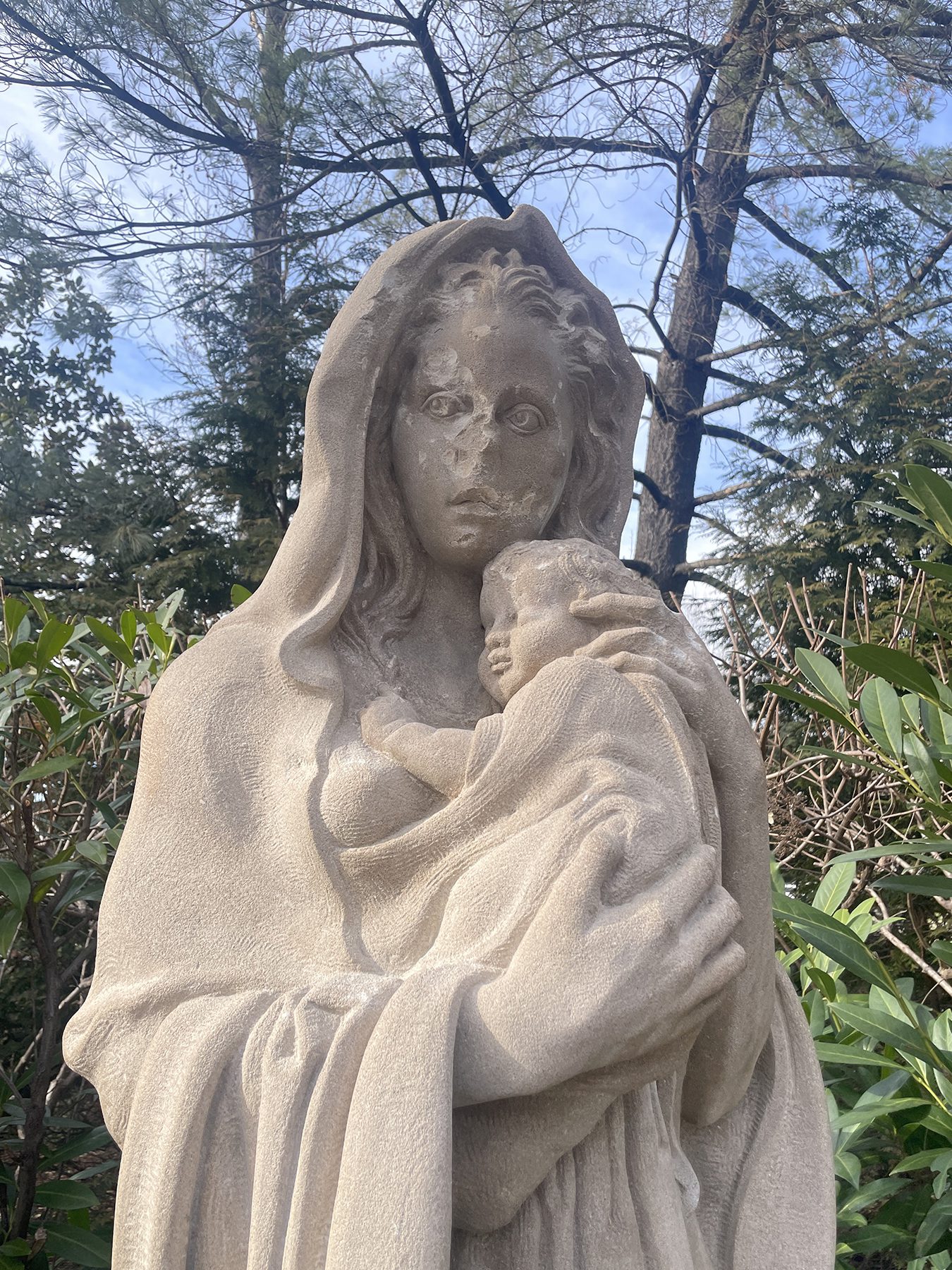 Virgin Mary statue vandalized at national shrine in Washington ...