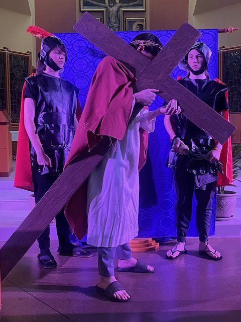 Living Stations of the Cross bring students closer to the Passion of ...