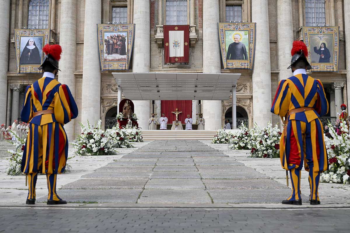 Pope clears way for three new saints, including first woman from ...
