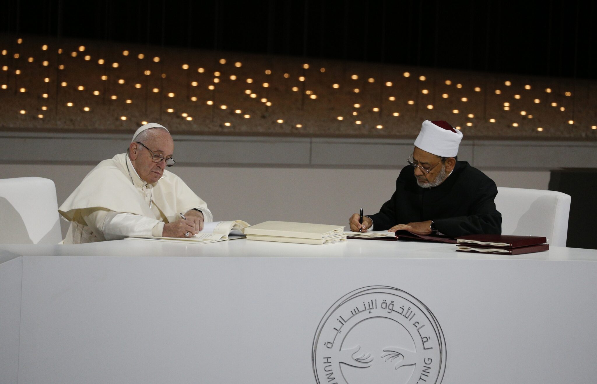 Religious leaders remember Pope Francis as champion of dialogue ...