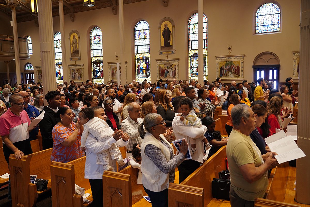Faith, family, and culture shine at Hispanic Heritage Mass in Scranton – Diocese of Scranton